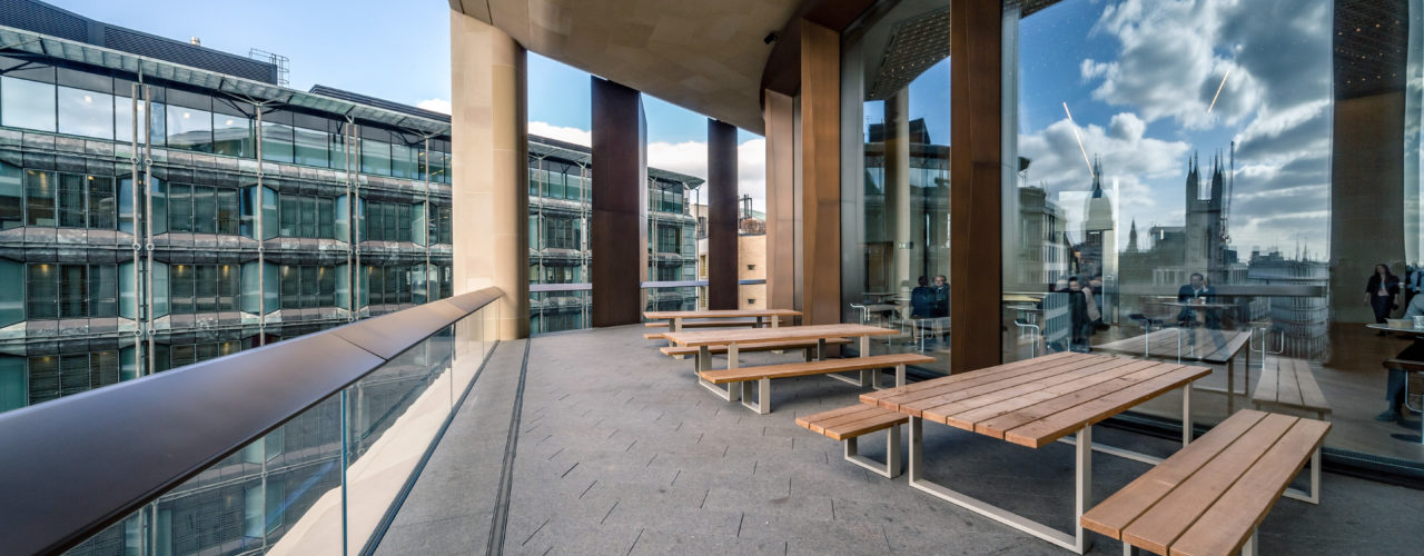 Bloomberg, London - Lindner Prater